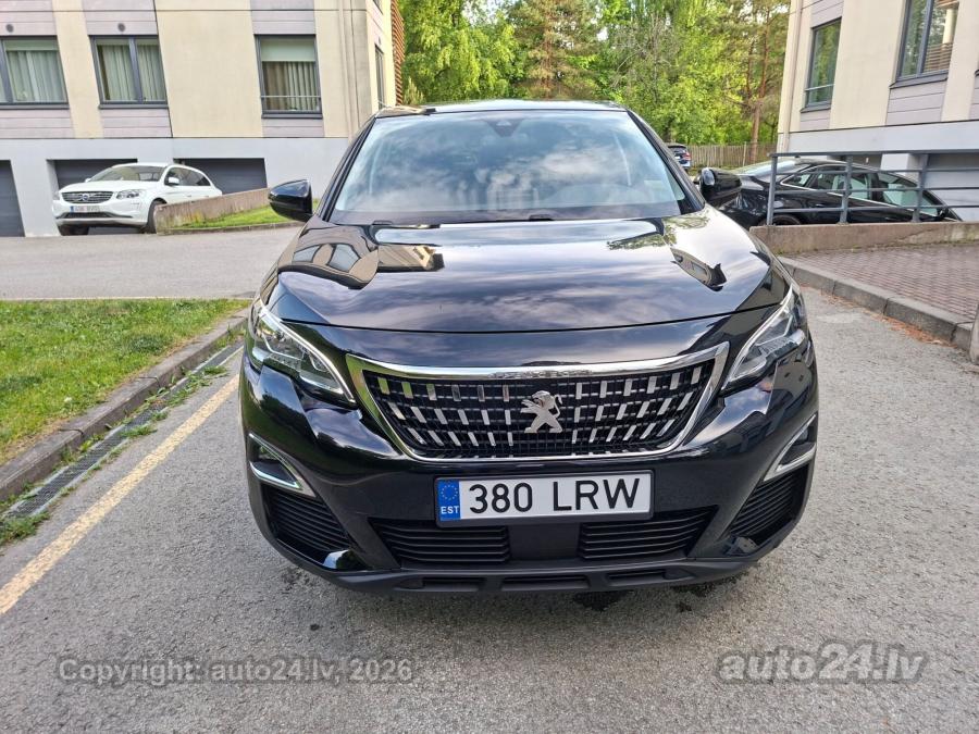 Black Peugeot 5008 2020 in Tallinn, with an engine capacity of 1.50 L and mileage of 0 thousand km for 18000 €, photo 3 on AUTOMOTO.COM.LV