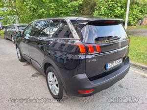 Black Peugeot 5008 2020 in Tallinn, with an engine capacity of 1.50 L and mileage of 0 thousand km for 18000 €, photo 8 on AUTOMOTO.COM.LV