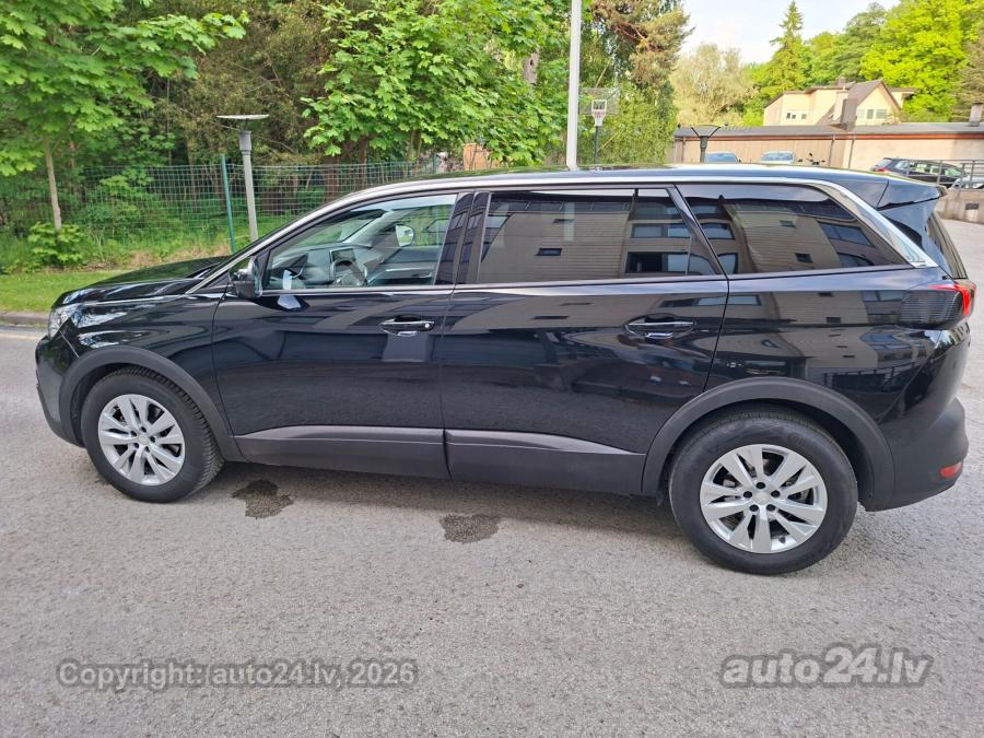 Black Peugeot 5008 2020 in Tallinn, with an engine capacity of 1.50 L and mileage of 0 thousand km for 18000 €, photo 9 on AUTOMOTO.COM.LV