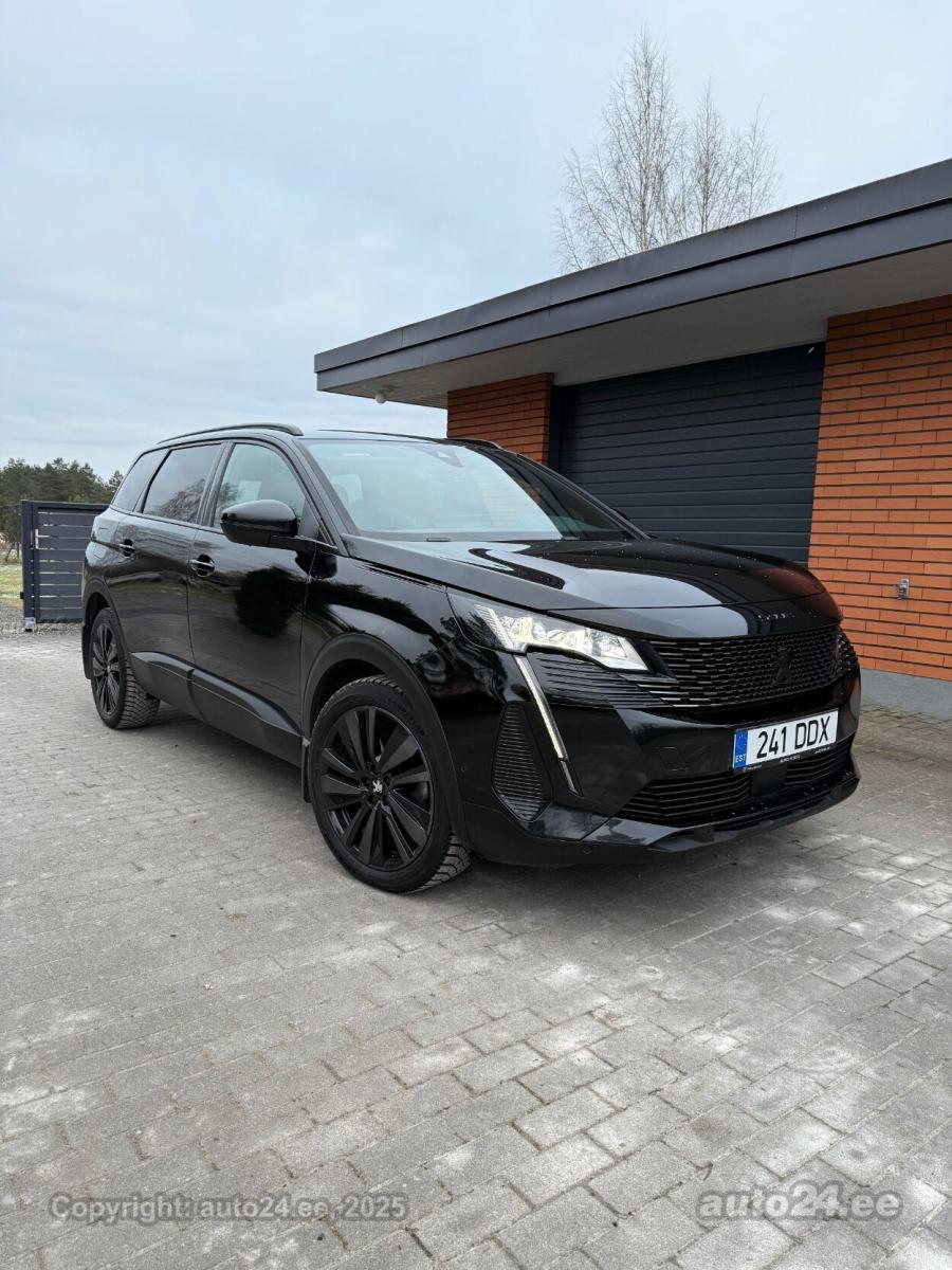 Melns Peugeot 5008 2021 Saku, ar dzinēja tilpumu 1.50 L un nobraukumu 101 tūkst. km par 24900 €, foto 3 vietnē AUTOMOTO.COM.LV
