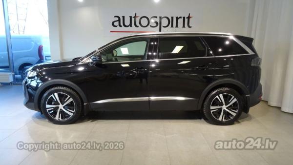 Melns Peugeot 5008 2021 Tallina, ar dzinēja tilpumu 1.50 L un nobraukumu 50 tūkst. km par 26990 €, foto 3 vietnē AUTOMOTO.COM.LV
