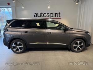 Black Peugeot 5008 2021 in Tallinn, with an engine capacity of 1.50 L and mileage of 87 thousand km for 24900 €, photo 5 on AUTOMOTO.COM.LV