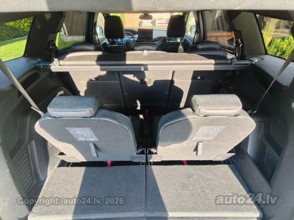 Melns Peugeot 5008 2022 Hāpsalu, ar dzinēja tilpumu 1.20 L un nobraukumu 137 tūkst. km par 21000 €, foto 9 vietnē AUTOMOTO.COM.LV