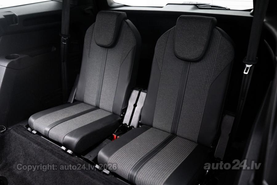 Черный Пежо 5008 2022 в Таллин, объемом двигателя 1.20 л и пробегом 139 тыс. км за 17999 €, фото 12 на AUTOMOTO.COM.LV