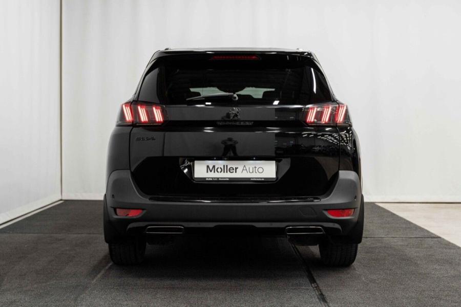 Black Peugeot 5008 2022 in Tallinn, with an engine capacity of 1.50 L and mileage of 48 thousand km for 21900 €, photo 6 on AUTOMOTO.COM.LV