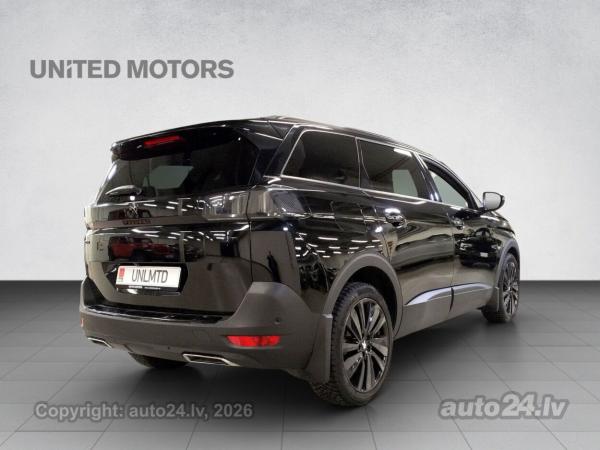 Melns Peugeot 5008 2023 Tallina, ar dzinēja tilpumu 1.50 L un nobraukumu 55 tūkst. km par 27990 €, foto 2 vietnē AUTOMOTO.COM.LV