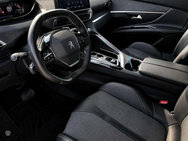 Melns Peugeot 5008 2023 Marijampole, ar dzinēja tilpumu 1.20 L un nobraukumu 122 tūkst. km par 17545 €, foto 10 vietnē AUTOMOTO.COM.LV