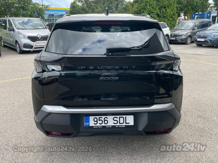 Black Peugeot 5008 2024 in Tartu, with an engine capacity of 1.20 L and mileage of 24 thousand km for 32990 €, photo 6 on AUTOMOTO.COM.LV