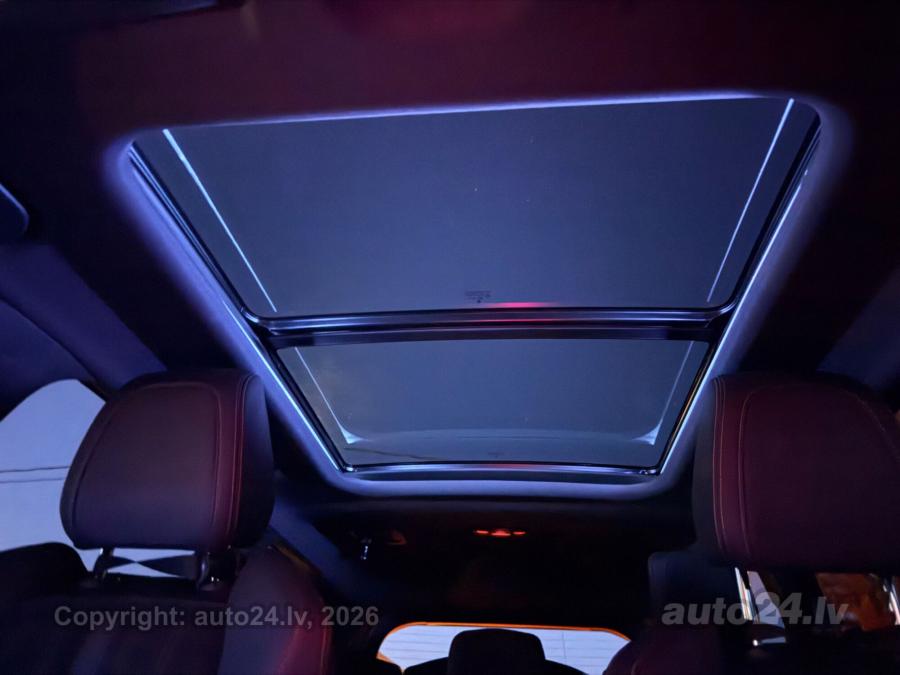Melns Peugeot 5008 2024 Tallina, ar dzinēja tilpumu 1.20 L un nobraukumu 37 tūkst. km par 32900 €, foto 12 vietnē AUTOMOTO.COM.LV