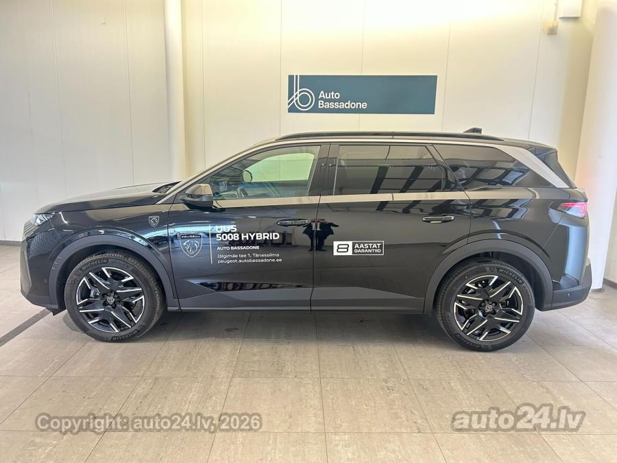 Black Peugeot 5008 2025 in Tallinn, with an engine capacity of 1.20 L and mileage of 7 thousand km for 39900 €, photo 4 on AUTOMOTO.COM.LV
