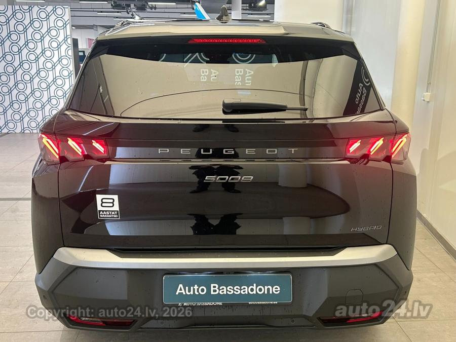 Black Peugeot 5008 2025 in Tallinn, with an engine capacity of 1.20 L and mileage of 7 thousand km for 39900 €, photo 6 on AUTOMOTO.COM.LV