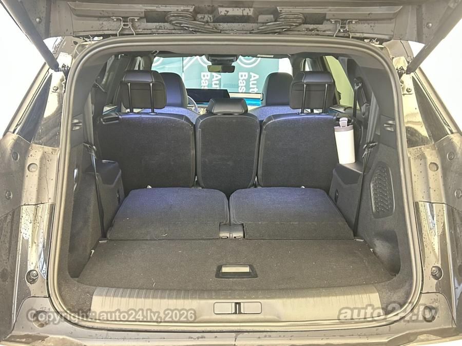 Black Peugeot 5008 2025 in Tallinn, with an engine capacity of 1.20 L and mileage of 7 thousand km for 39900 €, photo 7 on AUTOMOTO.COM.LV