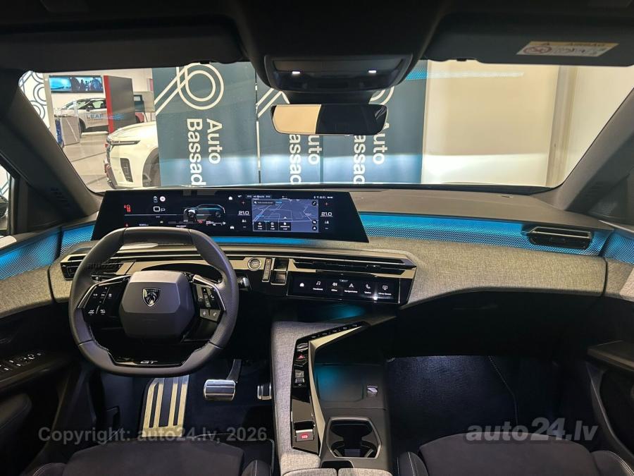 Black Peugeot 5008 2025 in Tallinn, with an engine capacity of 1.20 L and mileage of 7 thousand km for 39900 €, photo 12 on AUTOMOTO.COM.LV