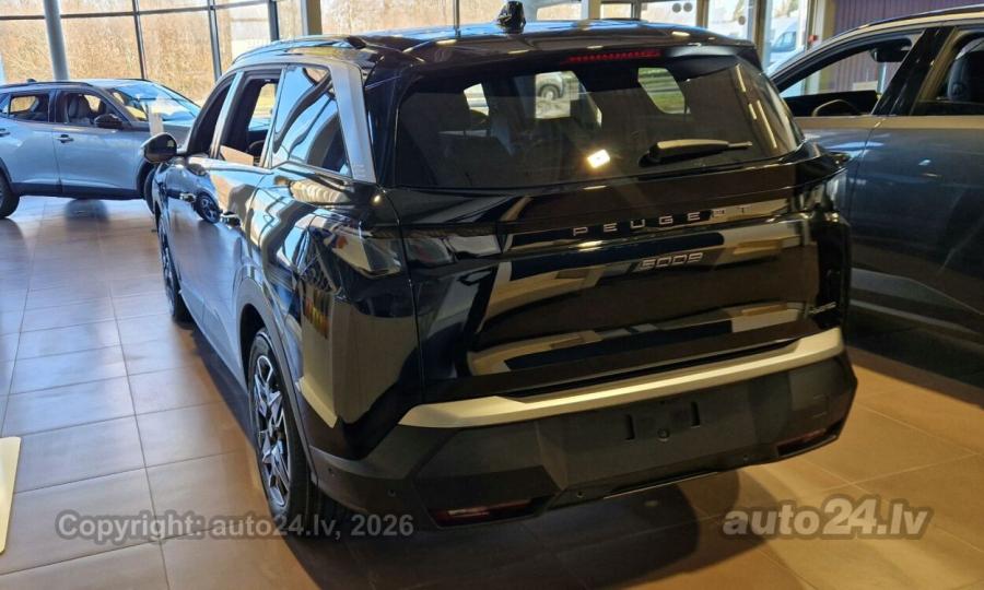 Black Peugeot 5008 2026 in Parnu, with an engine capacity of 1.20 L and mileage of 5 thousand km for 38615 €, photo 4 on AUTOMOTO.COM.LV