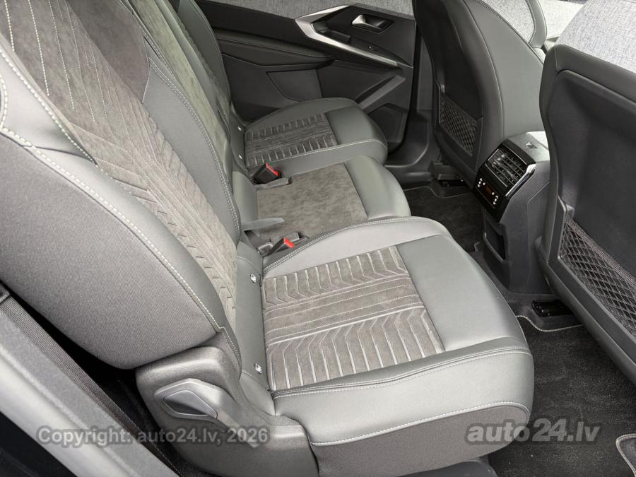 Черный Пежо 5008 2026 в Раквере, объемом двигателя 1.20 л и пробегом 3 тыс. км за 36990 €, фото 3 на AUTOMOTO.COM.LV