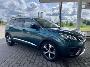 Zils Peugeot 5008 2017 Tauragė, ar dzinēja tilpumu 1.20 L un nobraukumu 142 tūkst. km par 9000 €, foto  vietnē AUTOMOTO.COM.LV