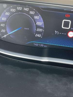 Zils Peugeot 5008 2017 Tauragė, ar dzinēja tilpumu 1.20 L un nobraukumu 142 tūkst. km par 9000 €, foto 13 vietnē AUTOMOTO.COM.LV