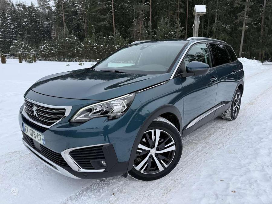 Zils Peugeot 5008 2018 Tauragė, ar dzinēja tilpumu 1.20 L un nobraukumu 119 tūkst. km par 10300 €, foto 1 vietnē AUTOMOTO.COM.LV