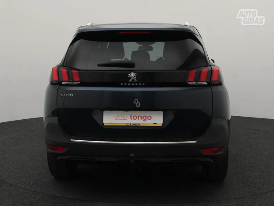 Blue Peugeot 5008 2018 in Vilnius, with an engine capacity of 1.50 L and mileage of 169 thousand km for 13799 €, photo 5 on AUTOMOTO.COM.LV