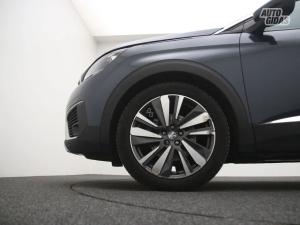 Blue Peugeot 5008 2018 in Vilnius, with an engine capacity of 1.50 L and mileage of 169 thousand km for 13799 €, photo 28 on AUTOMOTO.COM.LV