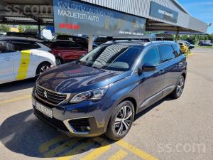Blue Peugeot 5008 2018 in Riga, with an engine capacity of 1.50 L and mileage of 93 thousand km for 13700 €, photo  on AUTOMOTO.COM.LV
