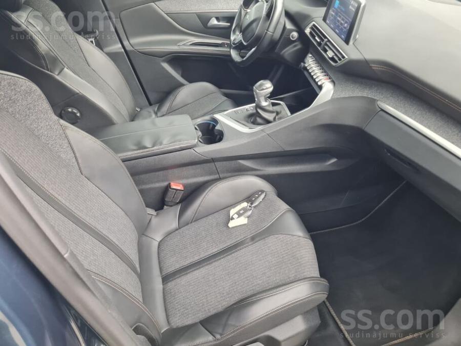 Zils Peugeot 5008 2018 Jelgava, ar dzinēja tilpumu 1.20 L un nobraukumu 0 tūkst. km par 11900 €, foto 15 vietnē AUTOMOTO.COM.LV