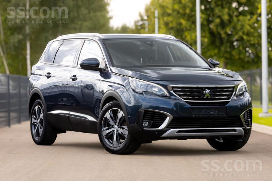 Blue Peugeot 5008 2018 in Jelgava, with an engine capacity of 1.20 L and mileage of 0 thousand km for 10700 €, photo 4 on AUTOMOTO.COM.LV
