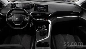 Blue Peugeot 5008 2018 in Jelgava, with an engine capacity of 1.20 L and mileage of 0 thousand km for 10700 €, photo 12 on AUTOMOTO.COM.LV