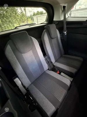 Blue Peugeot 5008 2018 in Siauliai, with an engine capacity of 1.56 L and mileage of 221 thousand km for 13950 €, photo 30 on AUTOMOTO.COM.LV