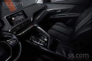 Zils Peugeot 5008 2018 Jelgava, ar dzinēja tilpumu 1.20 L un nobraukumu 0 tūkst. km par 11700 €, foto 18 vietnē AUTOMOTO.COM.LV