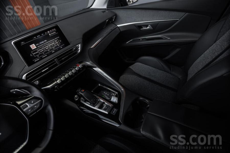 Zils Peugeot 5008 2018 Jelgava, ar dzinēja tilpumu 1.20 L un nobraukumu 0 tūkst. km par 11700 €, foto 18 vietnē AUTOMOTO.COM.LV