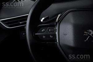 Zils Peugeot 5008 2018 Jelgava, ar dzinēja tilpumu 1.20 L un nobraukumu 0 tūkst. km par 11700 €, foto 27 vietnē AUTOMOTO.COM.LV