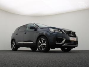 Blue Peugeot 5008 2019 in Vilnius, with an engine capacity of 1.50 L and mileage of 145 thousand km for 14899 €, photo 11 on AUTOMOTO.COM.LV