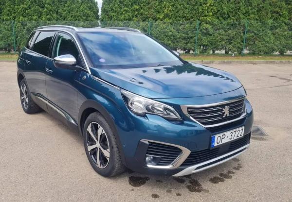 Blue Peugeot 5008 2019 in Jelgava, with an engine capacity of 1.20 L and mileage of 148 thousand km for 12490 €, photo 4 on AUTOMOTO.COM.LV
