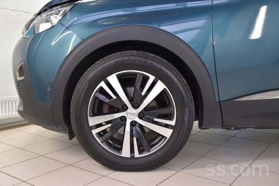 Blue Peugeot 5008 2019 in Riga, with an engine capacity of 1.60 L and mileage of 152 thousand km for 14490 €, photo 12 on AUTOMOTO.COM.LV