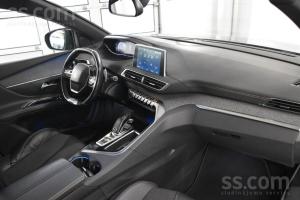 Blue Peugeot 5008 2019 in Riga, with an engine capacity of 1.60 L and mileage of 152 thousand km for 14490 €, photo 15 on AUTOMOTO.COM.LV