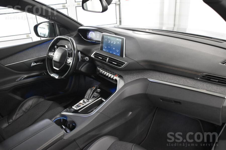 Blue Peugeot 5008 2019 in Riga, with an engine capacity of 1.60 L and mileage of 152 thousand km for 14490 €, photo 15 on AUTOMOTO.COM.LV