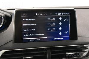Blue Peugeot 5008 2019 in Riga, with an engine capacity of 1.60 L and mileage of 152 thousand km for 14490 €, photo 27 on AUTOMOTO.COM.LV