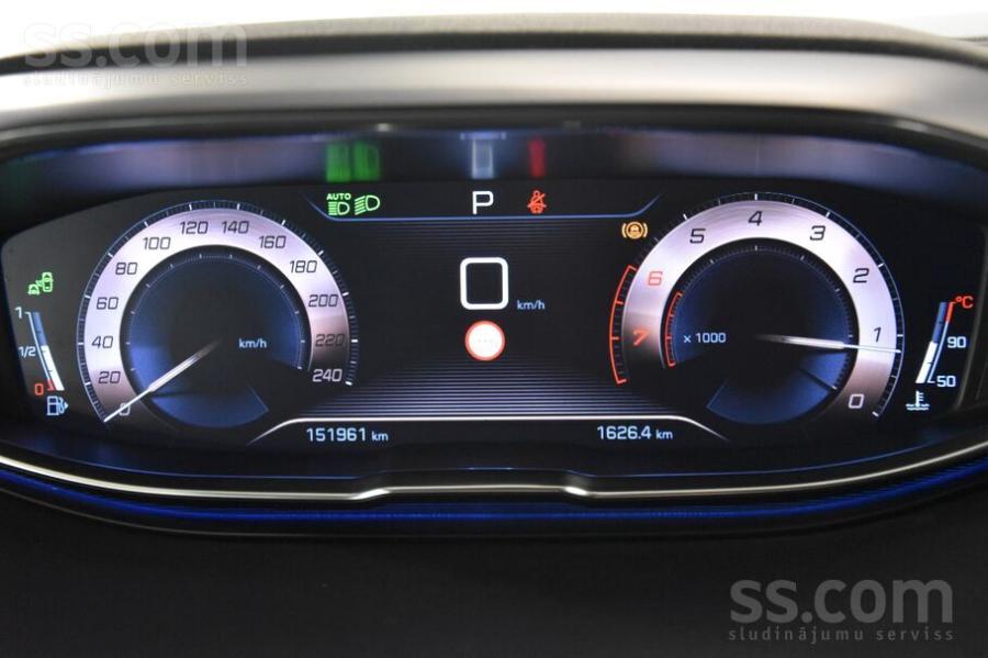 Blue Peugeot 5008 2019 in Riga, with an engine capacity of 1.60 L and mileage of 152 thousand km for 14490 €, photo 31 on AUTOMOTO.COM.LV