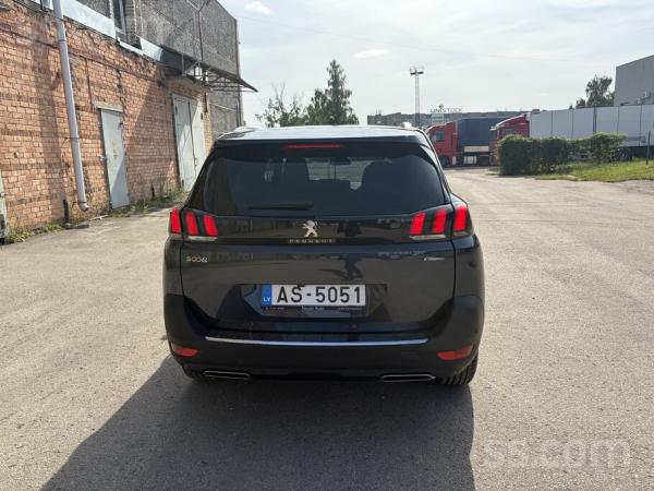 Zils Peugeot 5008 2019 Rīga, ar dzinēja tilpumu 1.50 L un nobraukumu 147 tūkst. km par 14900 €, foto 6 vietnē AUTOMOTO.COM.LV
