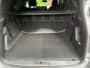 Zils Peugeot 5008 2019 Tallina, ar dzinēja tilpumu 1.50 L un nobraukumu 192 tūkst. km par 15000 €, foto 3 vietnē AUTOMOTO.COM.LV