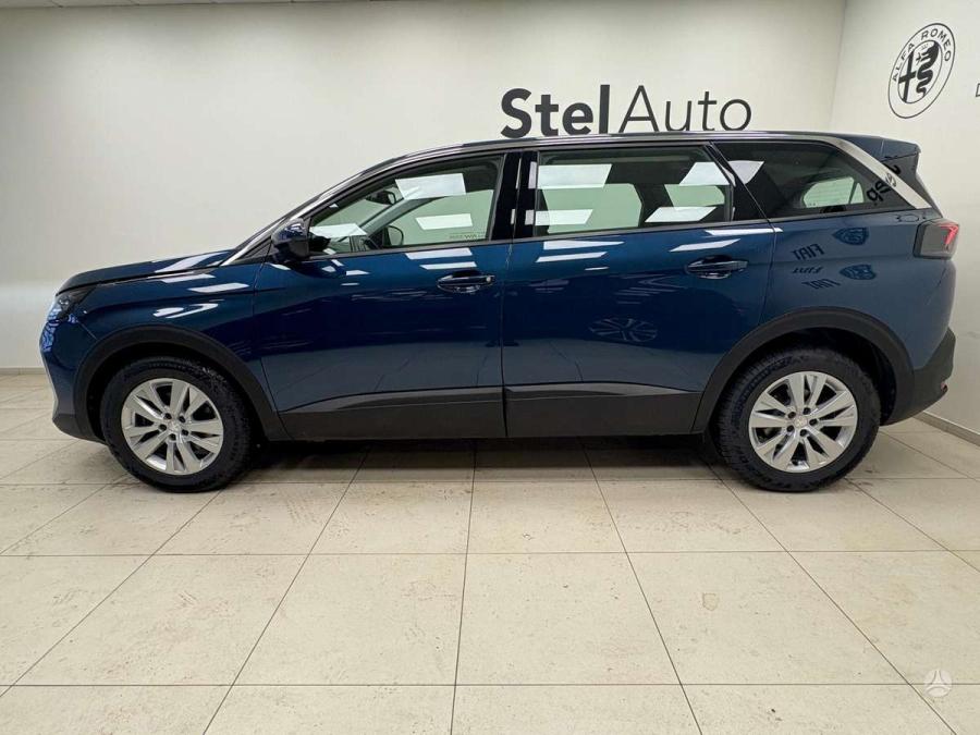 Zils Peugeot 5008 2020 Viļņa, ar dzinēja tilpumu 1.50 L un nobraukumu 119 tūkst. km par 17600 €, foto 3 vietnē AUTOMOTO.COM.LV