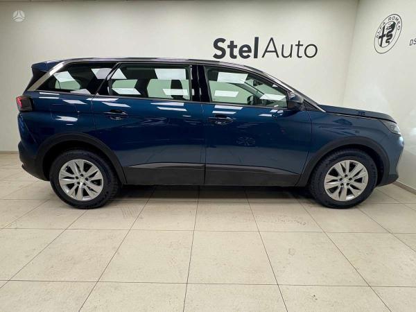 Zils Peugeot 5008 2020 Viļņa, ar dzinēja tilpumu 1.50 L un nobraukumu 119 tūkst. km par 17600 €, foto 7 vietnē AUTOMOTO.COM.LV