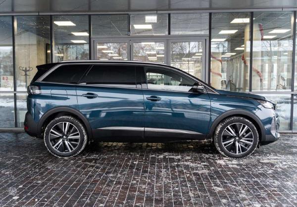 Zils Peugeot 5008 2021 Viļņa, ar dzinēja tilpumu 1.60 L un nobraukumu 71 tūkst. km par 22900 €, foto 3 vietnē AUTOMOTO.COM.LV