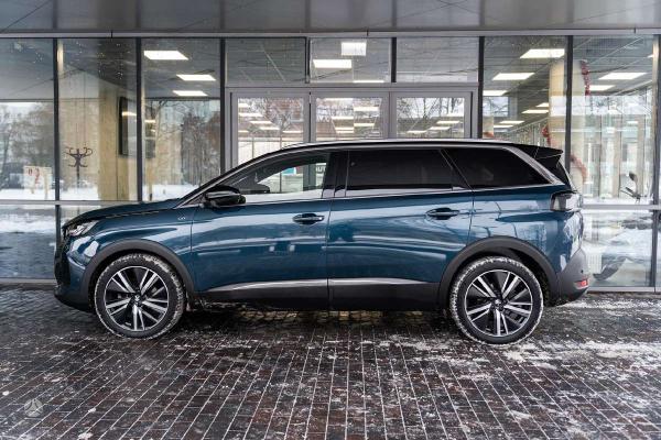Zils Peugeot 5008 2021 Viļņa, ar dzinēja tilpumu 1.60 L un nobraukumu 71 tūkst. km par 22900 €, foto 4 vietnē AUTOMOTO.COM.LV