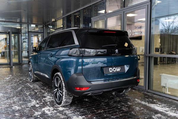 Zils Peugeot 5008 2021 Viļņa, ar dzinēja tilpumu 1.60 L un nobraukumu 71 tūkst. km par 22900 €, foto 6 vietnē AUTOMOTO.COM.LV