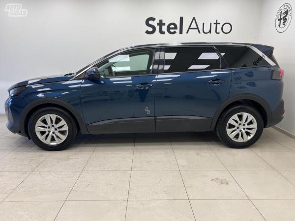 Zils Peugeot 5008 2021 Viļņa, ar dzinēja tilpumu 1.20 L un nobraukumu 118 tūkst. km par 15900 €, foto 2 vietnē AUTOMOTO.COM.LV