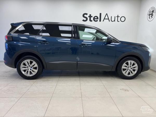 Zils Peugeot 5008 2021 Viļņa, ar dzinēja tilpumu 1.20 L un nobraukumu 118 tūkst. km par 15900 €, foto 6 vietnē AUTOMOTO.COM.LV