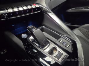 Blue Peugeot 5008 2021 in Tallinn, with an engine capacity of 2.00 L and mileage of 120 thousand km for 20900 €, photo 12 on AUTOMOTO.COM.LV