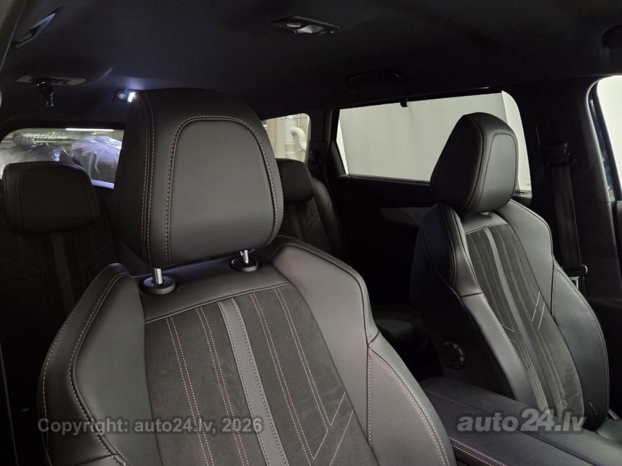 Blue Peugeot 5008 2021 in Tallinn, with an engine capacity of 2.00 L and mileage of 120 thousand km for 20900 €, photo 20 on AUTOMOTO.COM.LV